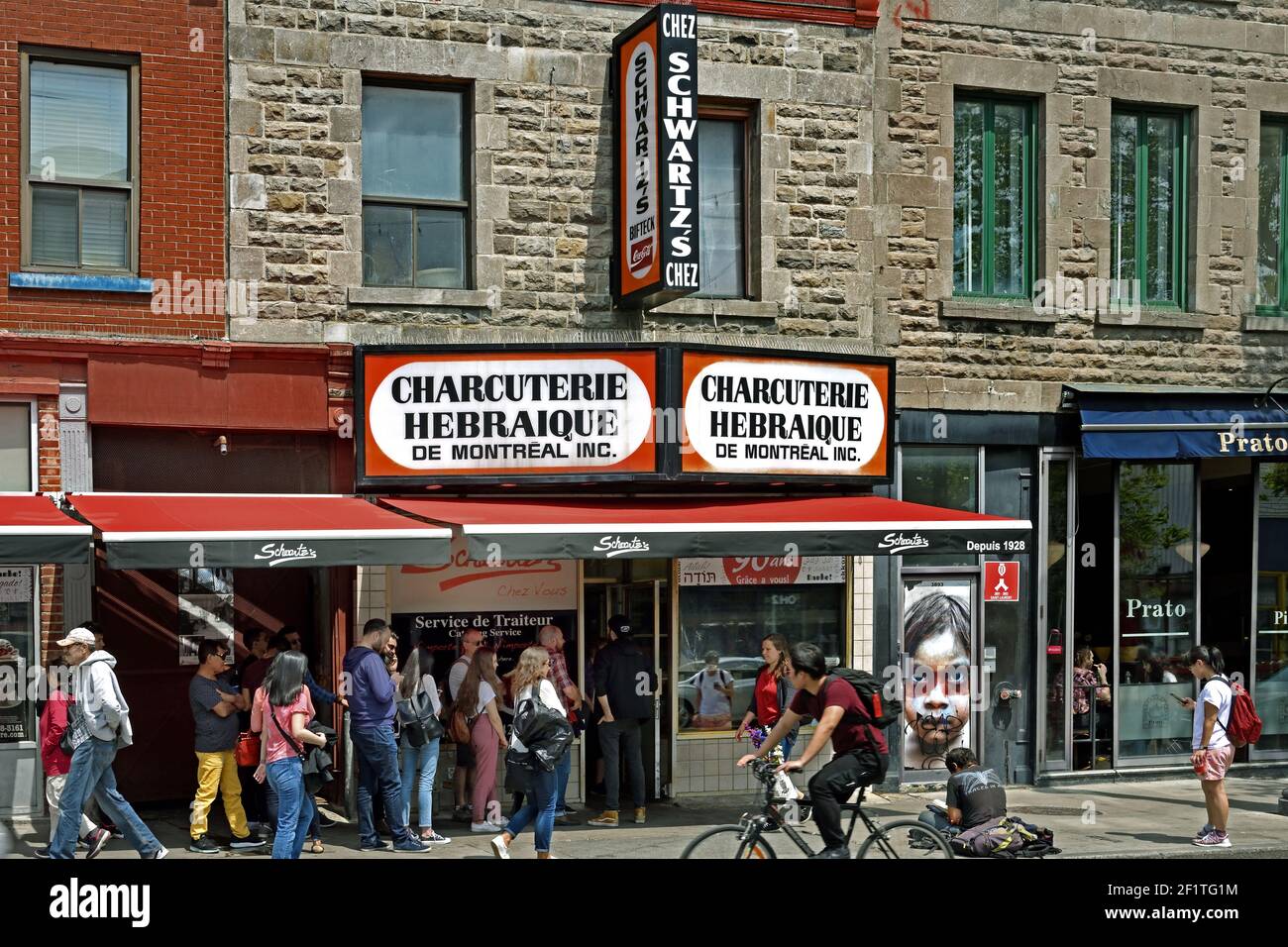 Montreal multicultural restaurants hi-res stock photography and images ...