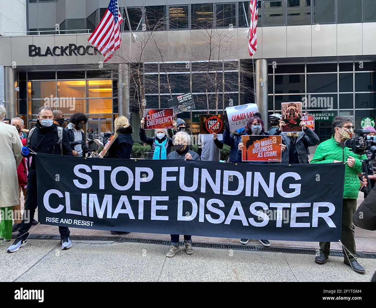 Capitalism collapse hi-res stock photography and images - Alamy