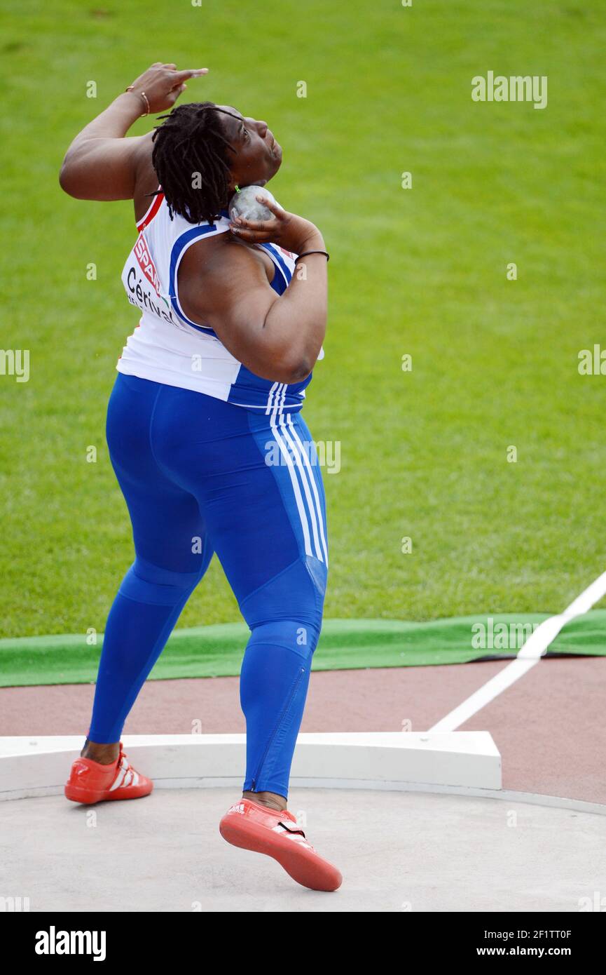 Women shot put hi-res stock photography and images - Alamy