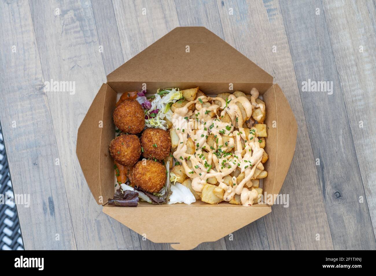 Meatball lunch box hi-res stock photography and images - Alamy