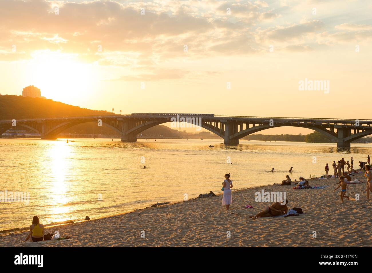 Kiev beach hi-res stock photography and images - Alamy