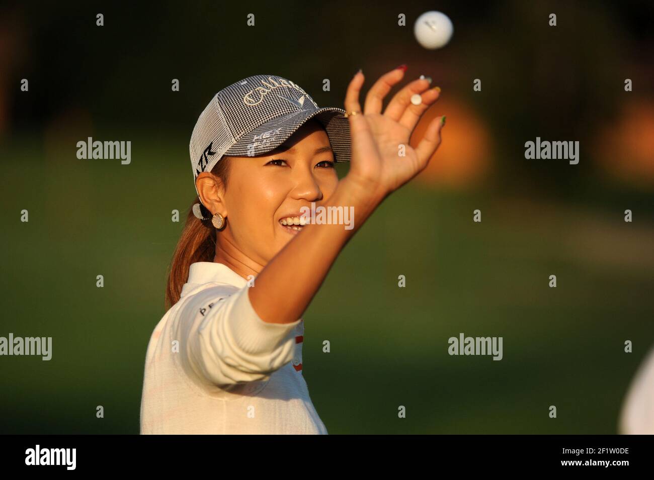 Momoko ueda hi-res stock photography and images - Alamy