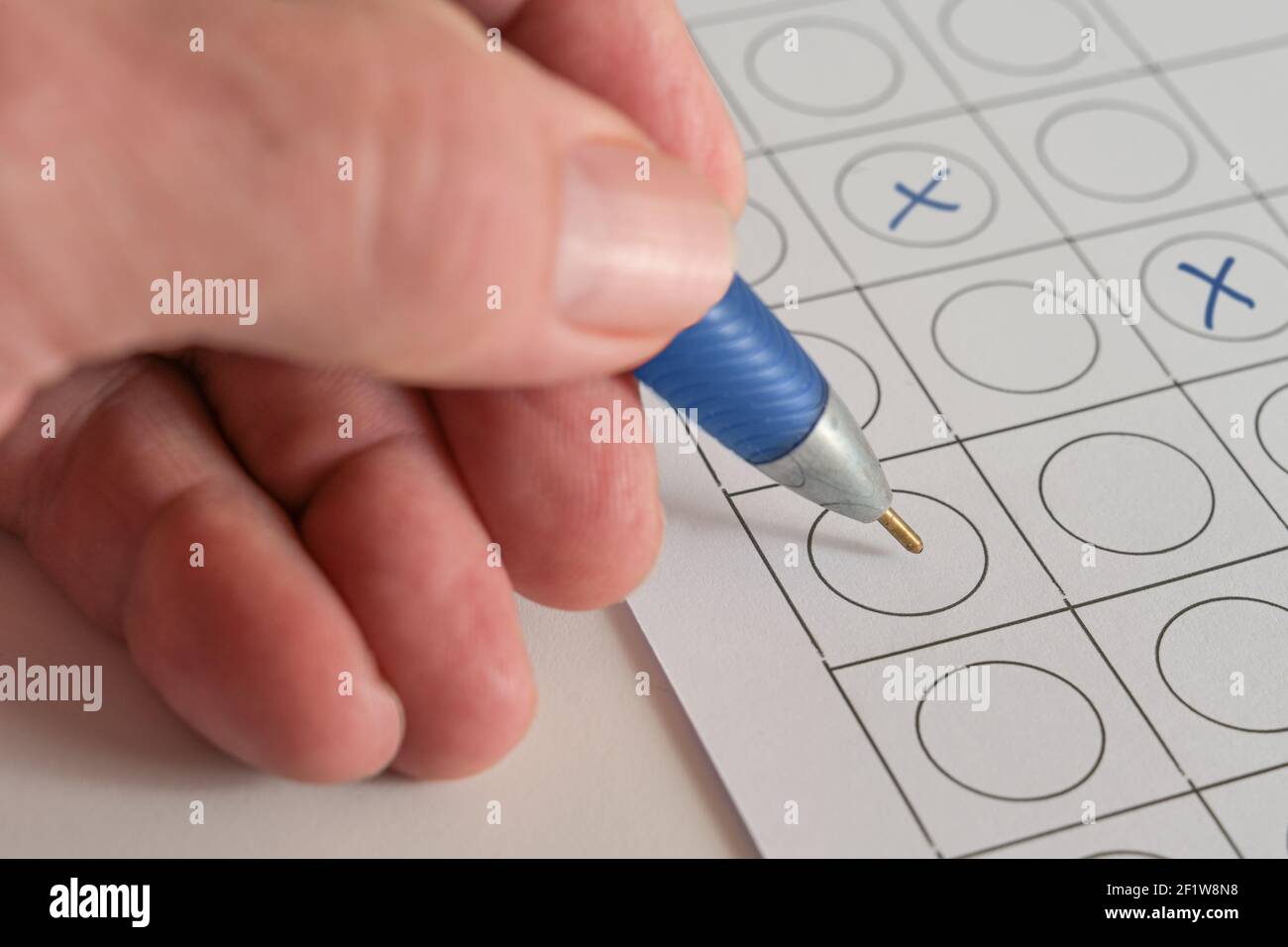 Checkbox pen form hand hi-res stock photography and images - Alamy