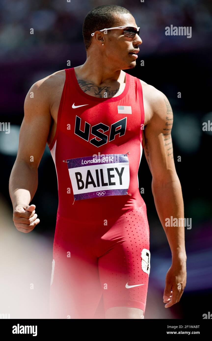 100m heat olympic stadium hi-res stock photography and images - Alamy