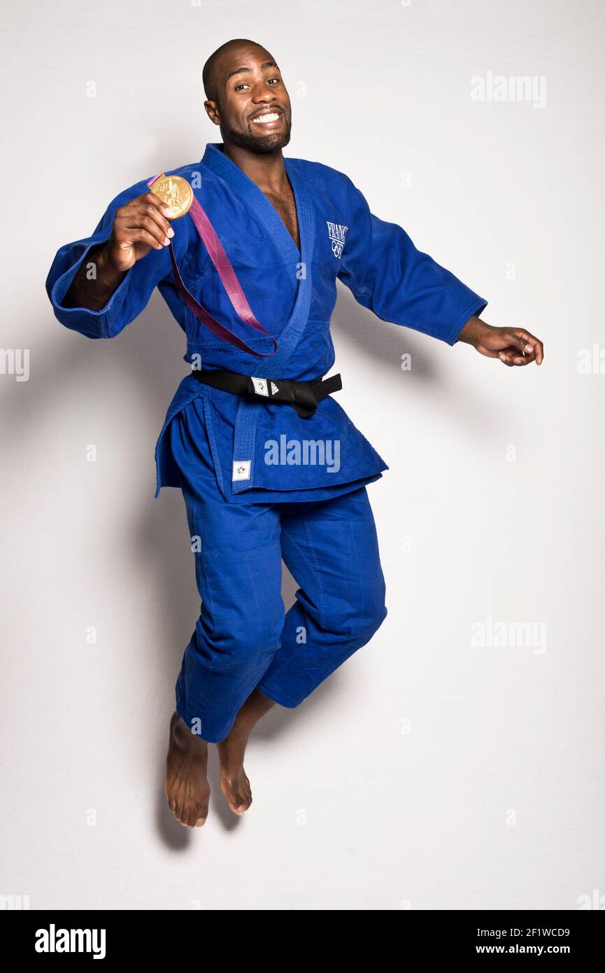 Teddy riner olympic medal gold hi-res stock photography and images - Alamy