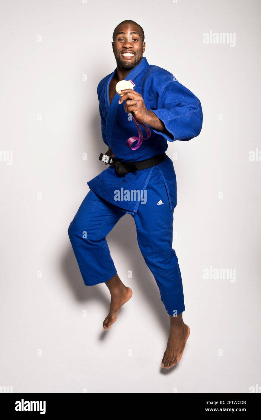 Teddy riner olympic medal gold hi-res stock photography and images - Alamy