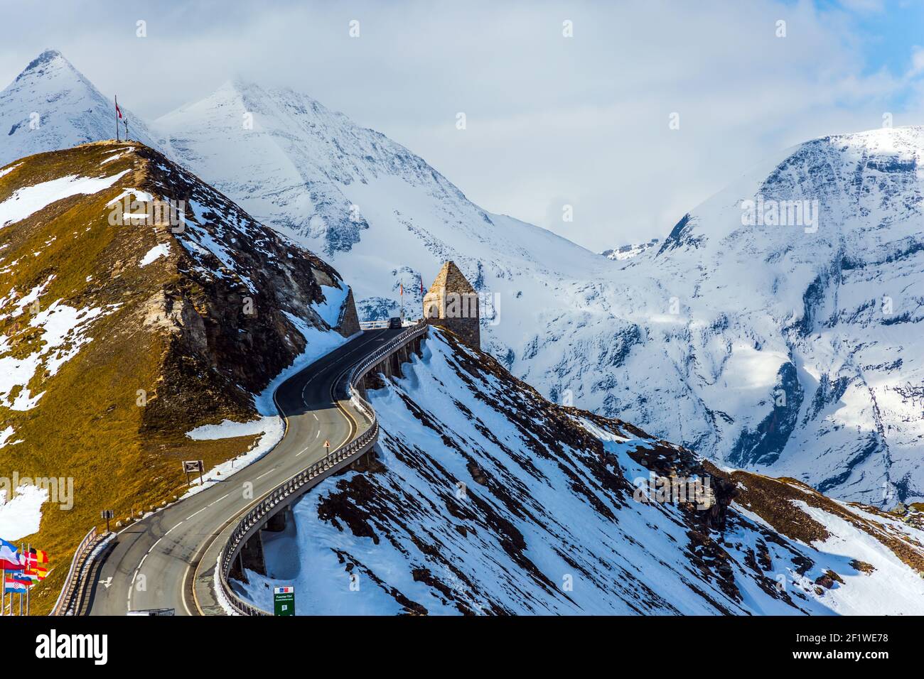 Turn spring hi-res stock photography and images - Alamy