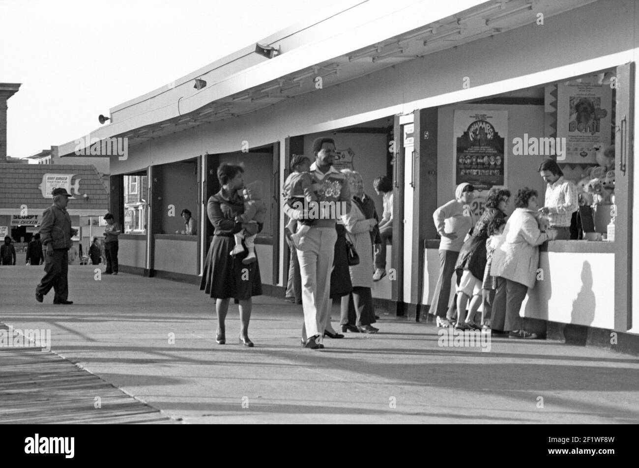 70s shops Black and White Stock Photos & Images - Alamy