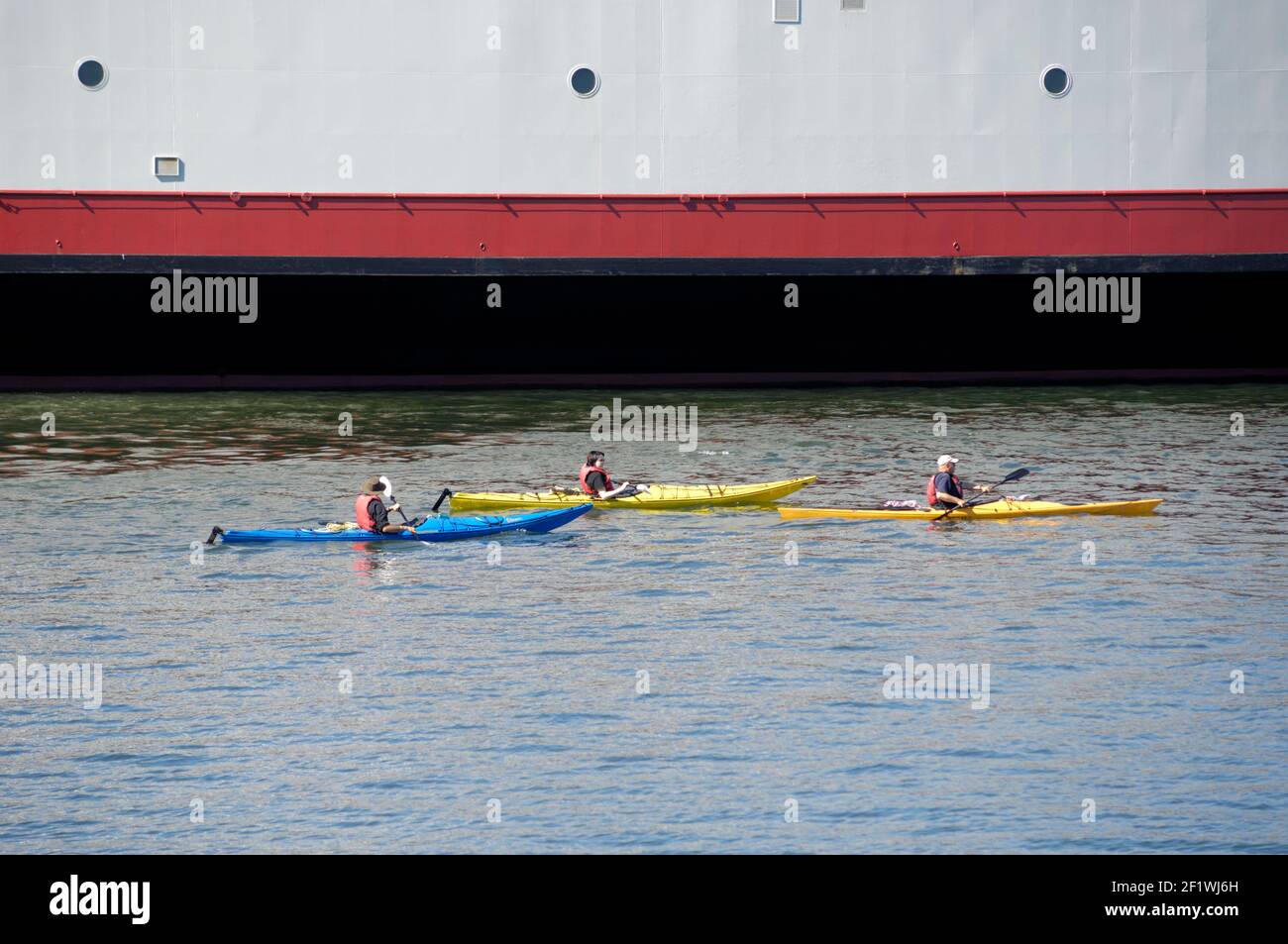 Black ball ferry hi-res stock photography and images - Alamy