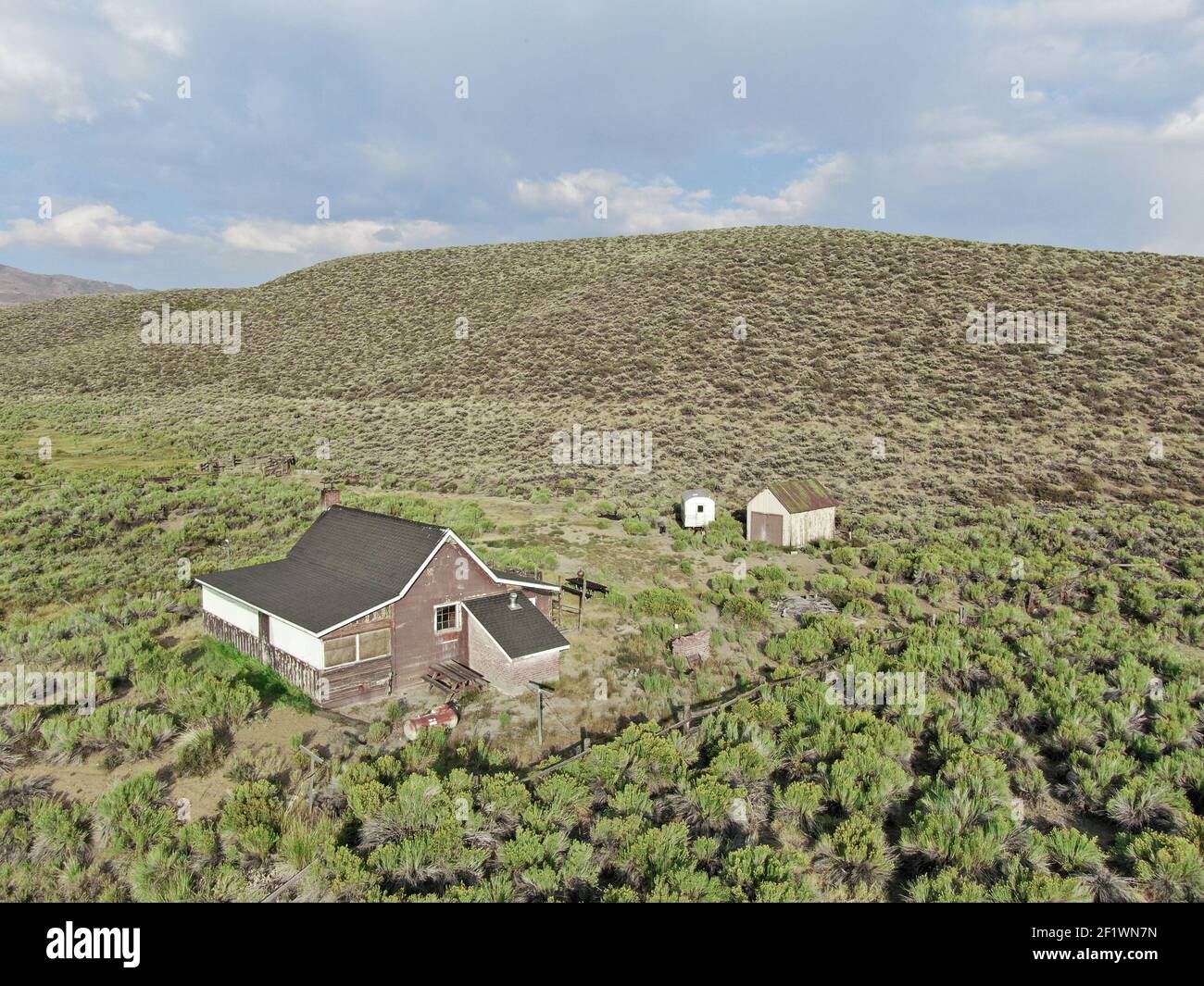 Desert valley hi-res stock photography and images - Alamy