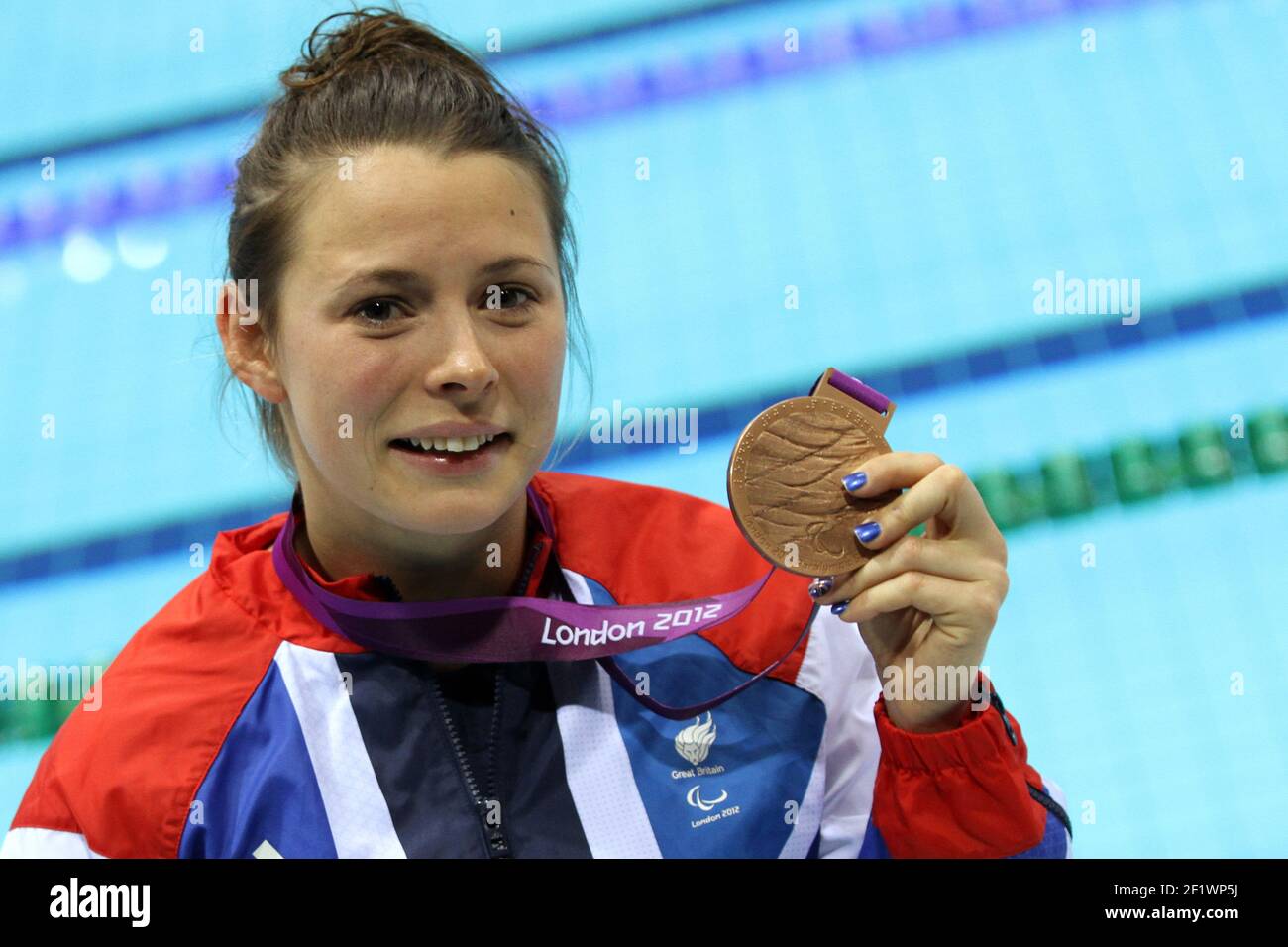 Elizabeth johnson swimming hi-res stock photography and images - Alamy