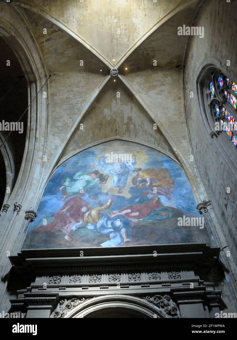 Cathedral aix en provence france hi-res stock photography and images ...