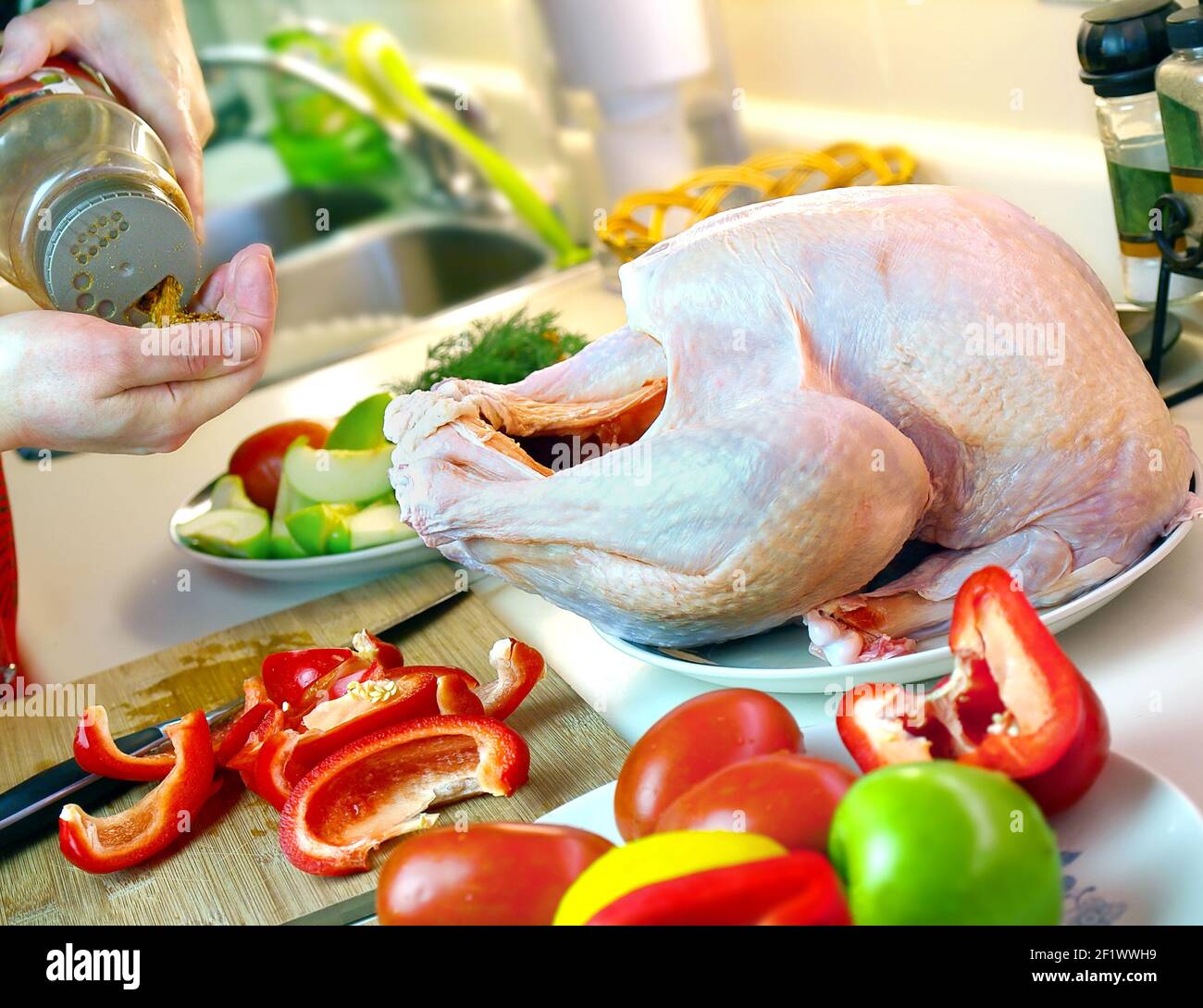 Preparing turkey' stuffing Stock Photo - Alamy