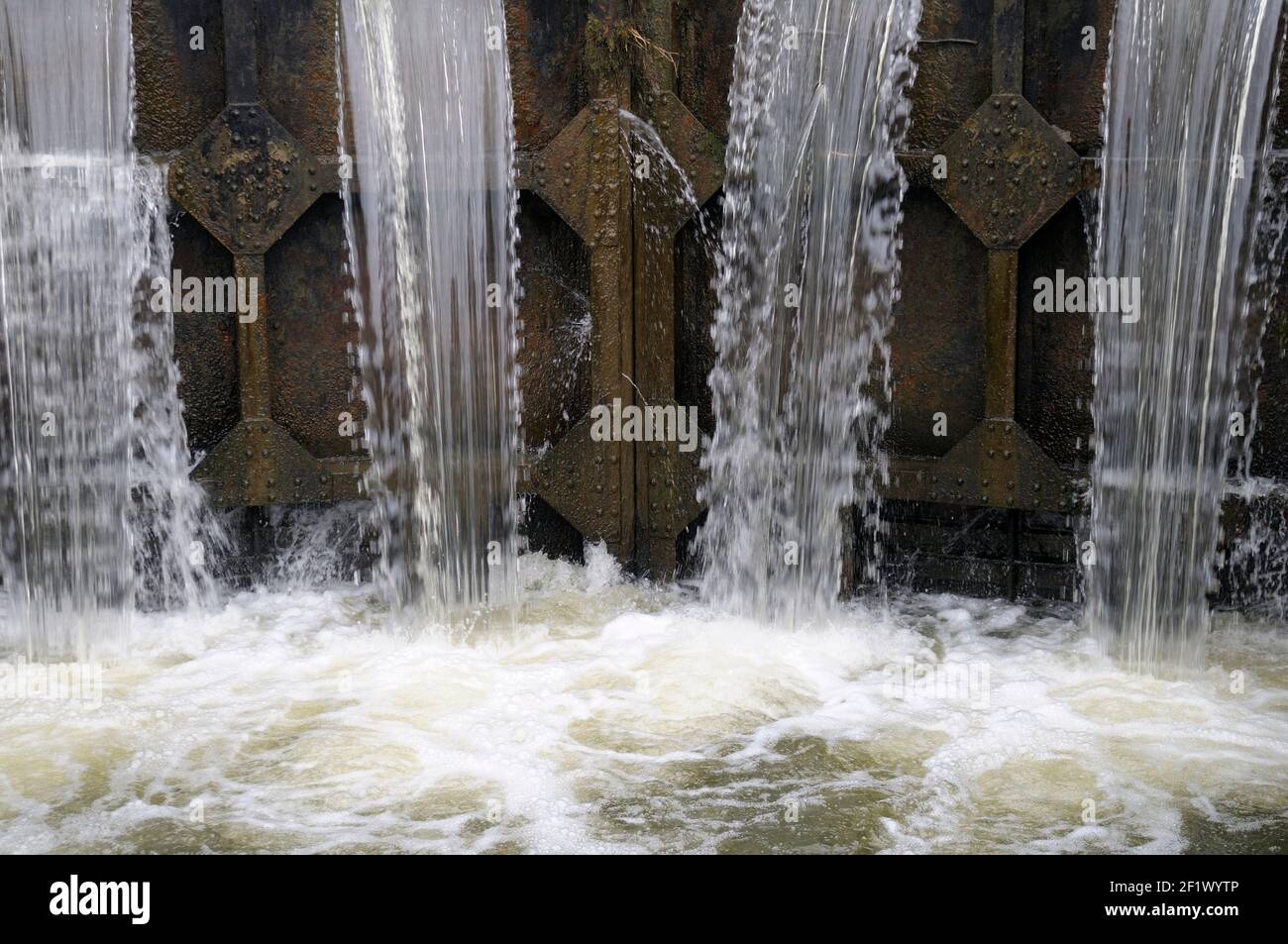 Water spilling hi-res stock photography and images - Alamy