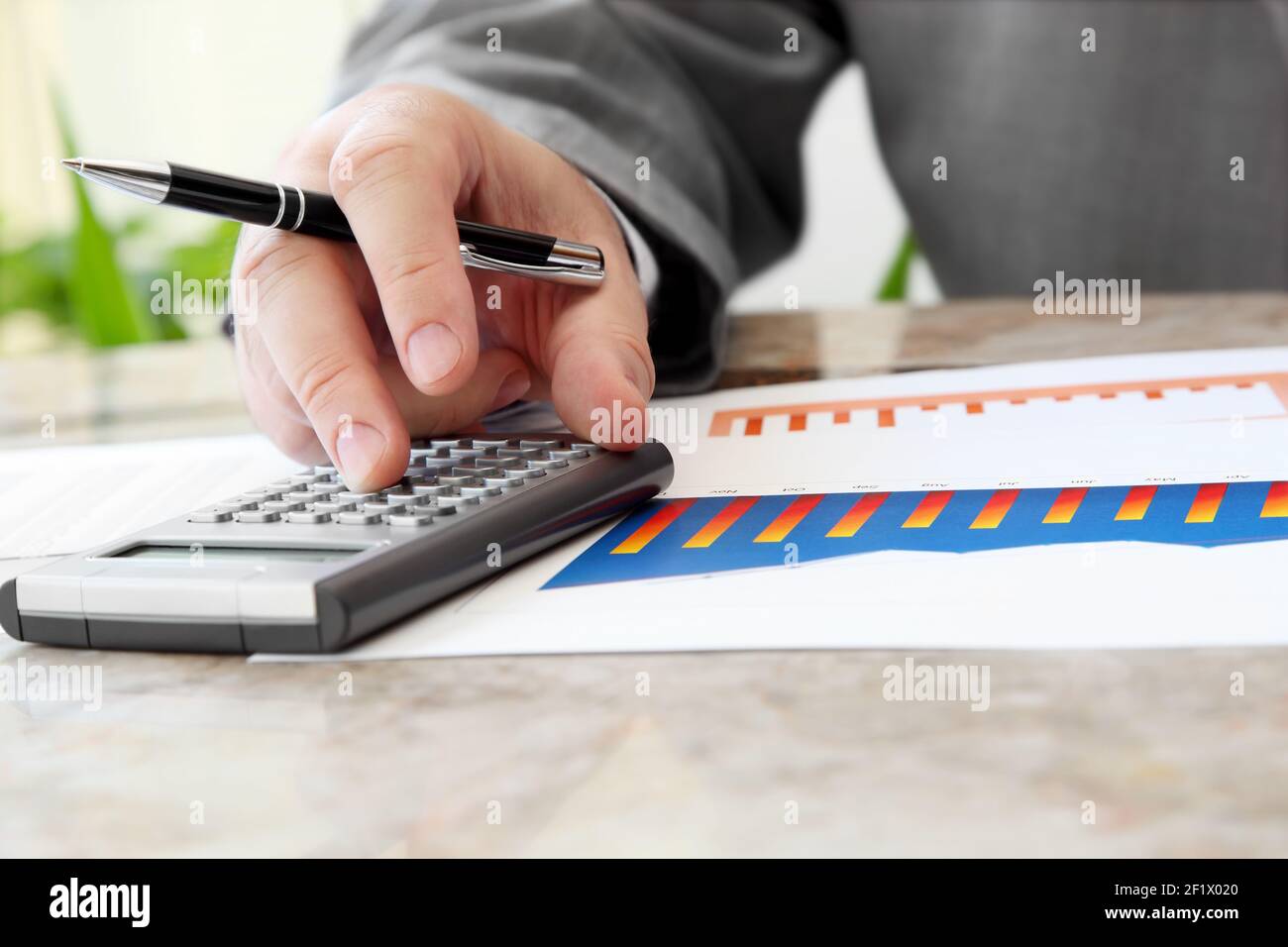 Pointing calculator hi-res stock photography and images - Alamy