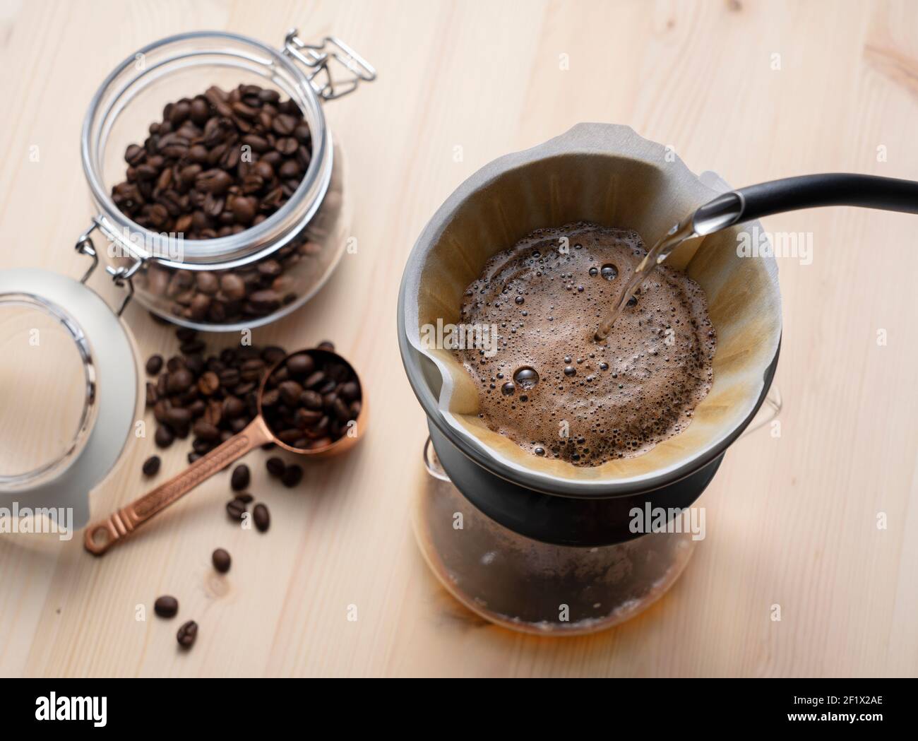 Pouring powder water hi-res stock photography and images - Alamy