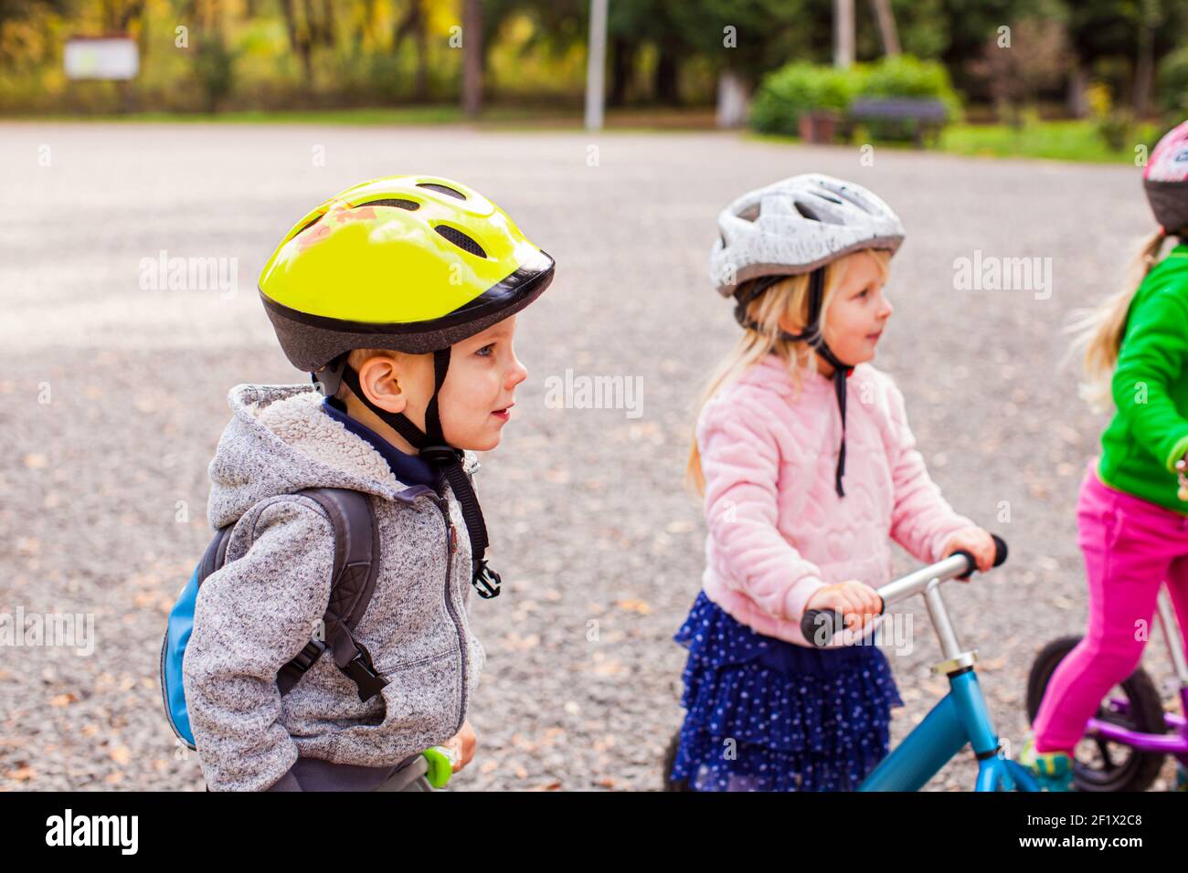 Excited kids while walk at the kindergarten Stock Photo - Alamy