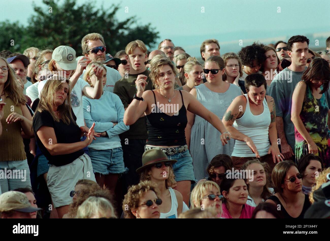 Lilith fair 1997 hi-res stock photography and images - Alamy