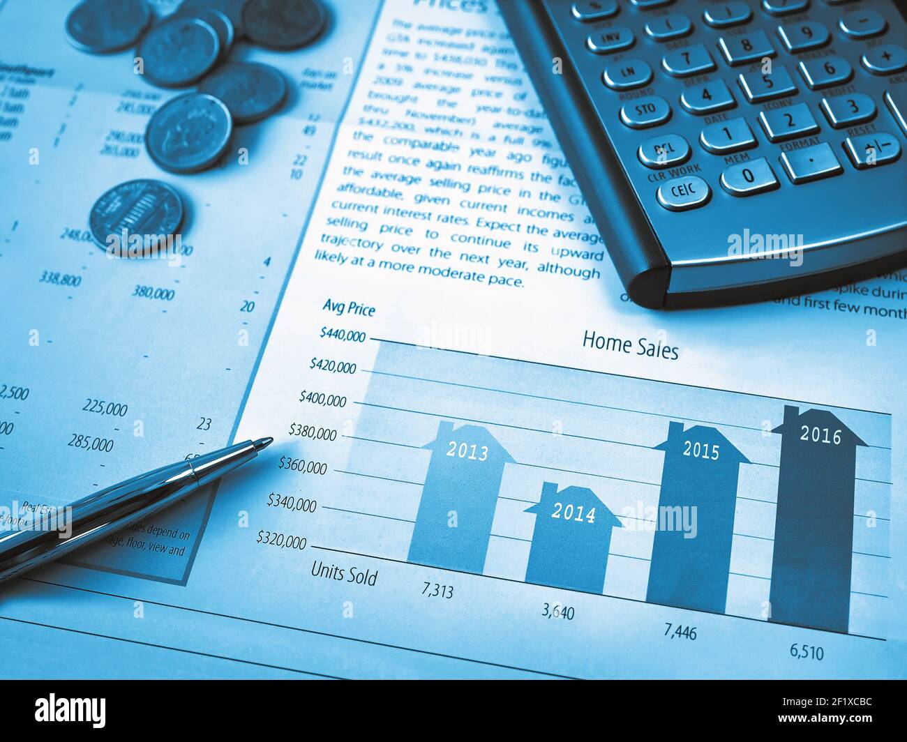 Sales chart hi-res stock photography and images - Alamy
