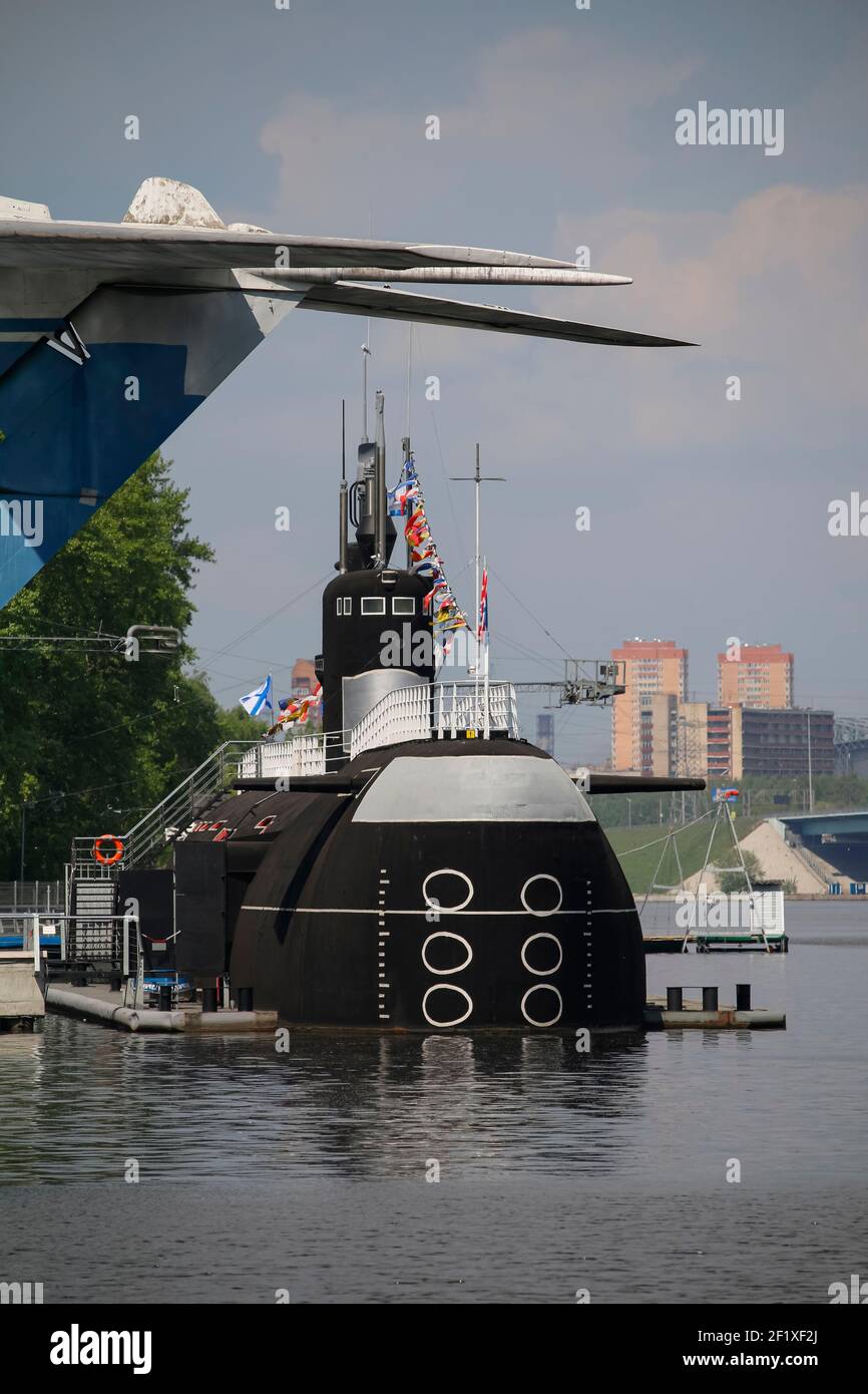 Tango class submarine hi-res stock photography and images - Alamy