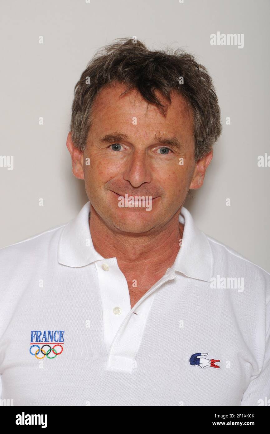 French national olympic ski team hi-res stock photography and images ...