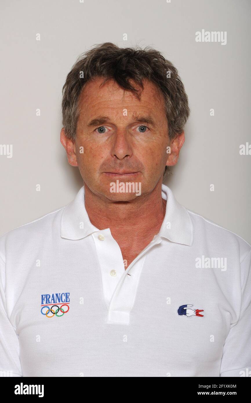 French national olympic ski team hi-res stock photography and images ...