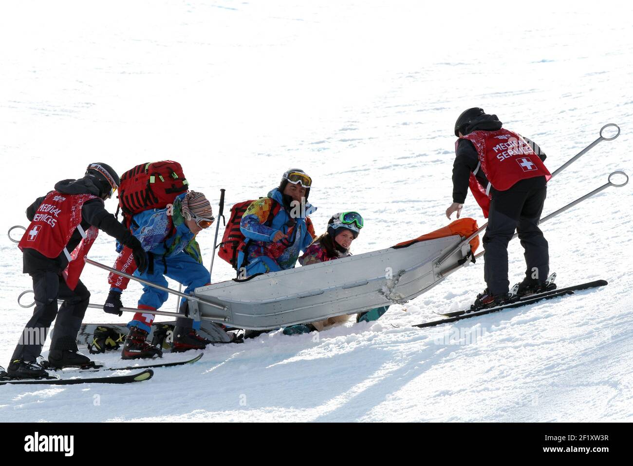 2014 olympic games snowboard halfpipe hi-res stock photography and ...