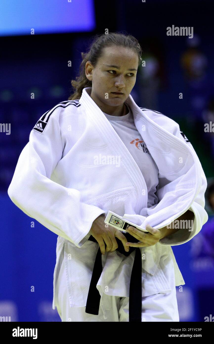 Youth judo competition hi-res stock photography and images - Alamy