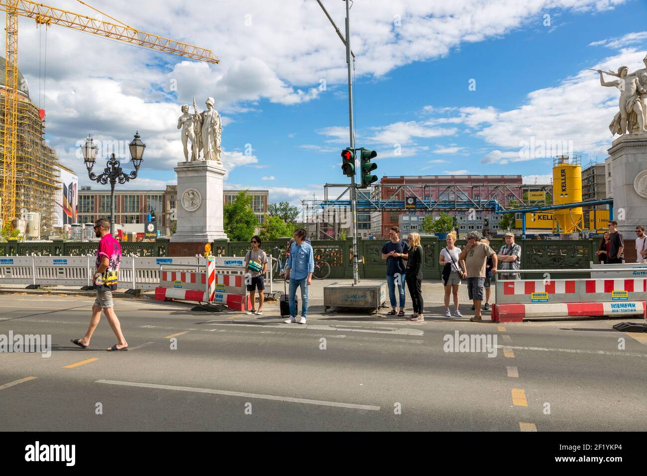 Germany berlin pedestrian crossing light hi-res stock photography and ...