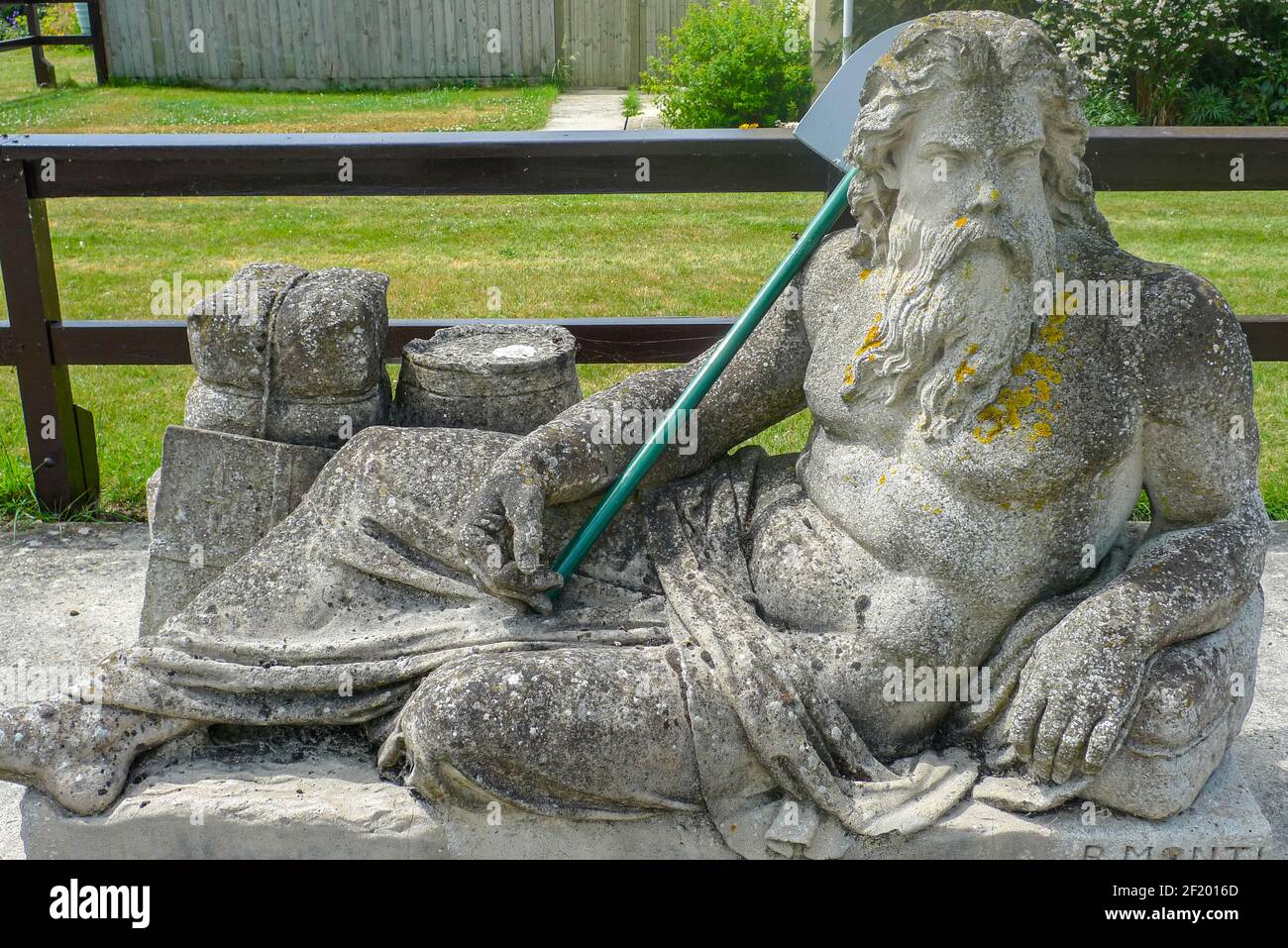 River Thames: This statue of Father Thames was sculpted for the Great ...
