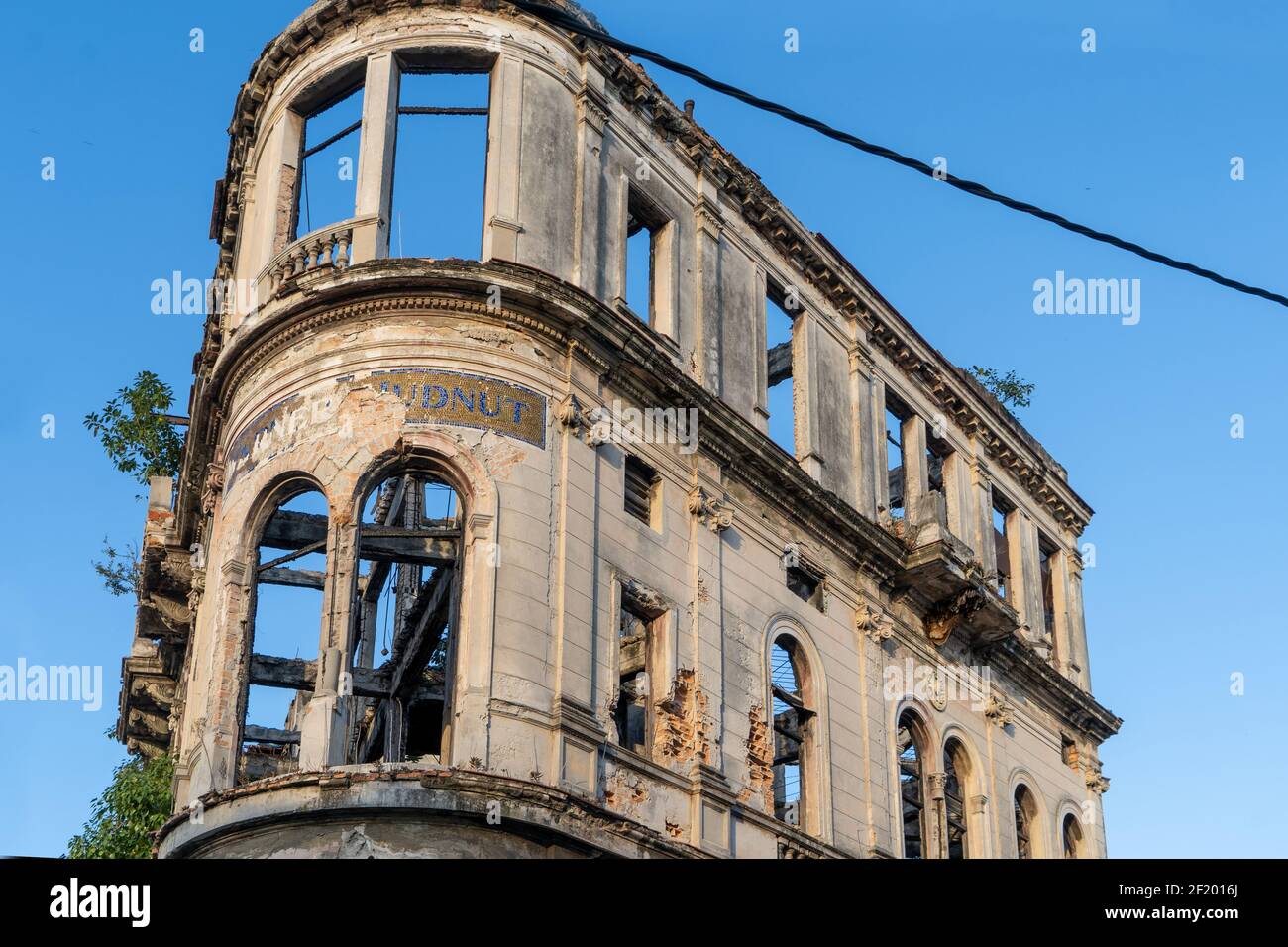 Demolished old buildings hi-res stock photography and images - Alamy