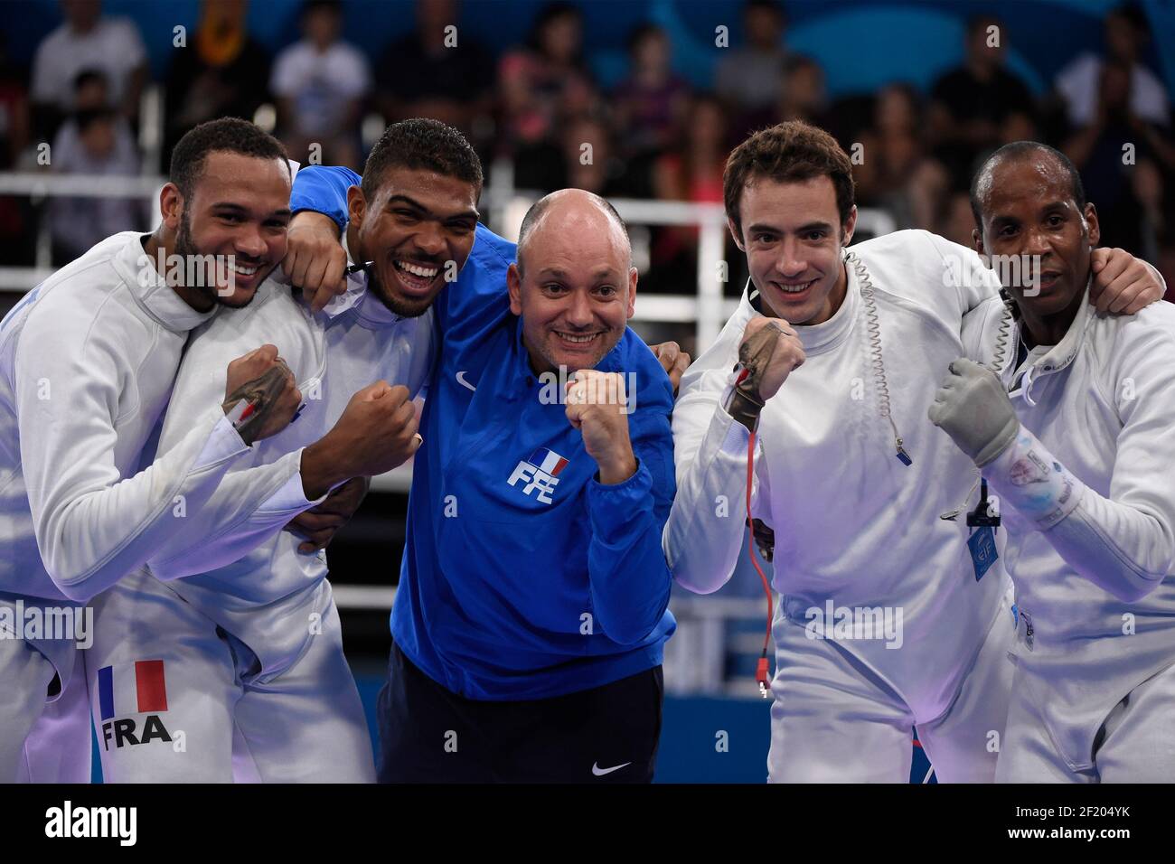 French fencing team sport hi-res stock photography and images - Alamy