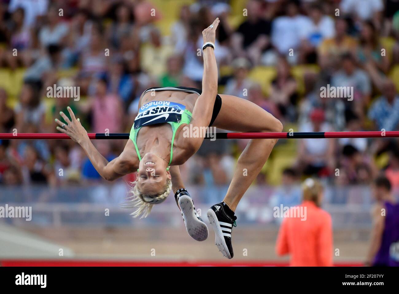 Erika kinsey high jump hi-res stock photography and images - Alamy