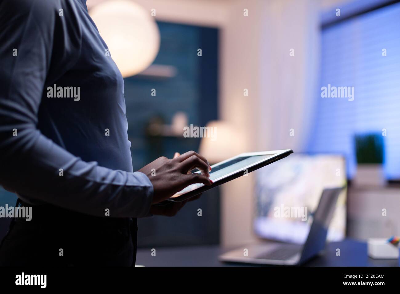 Overworked hands hi-res stock photography and images - Alamy