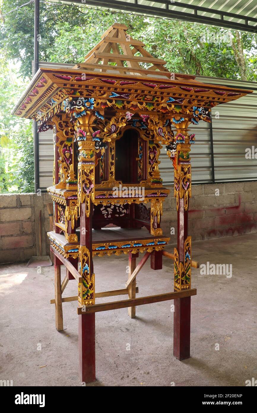 Colored weooden altar. A small Hindu altar on the Bali Island Stock ...