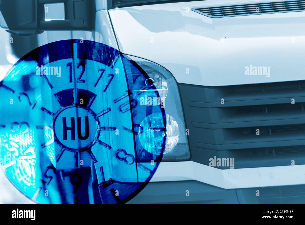 Technical vehicle inspection center hi-res stock photography and images ...