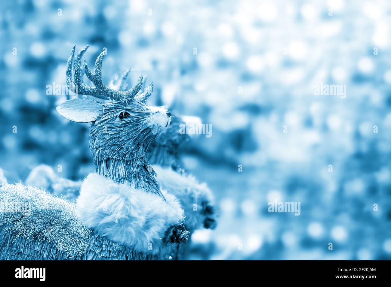 Blue glitter deer hi-res stock photography and images - Alamy