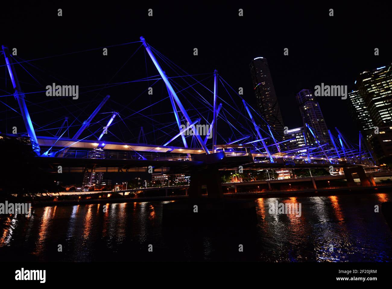 Kurilpa Bridge over the Brisbane river, Queensland, Australia Stock ...