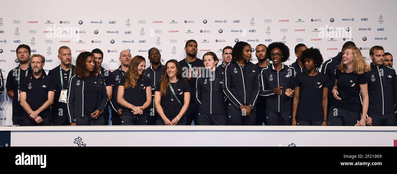 French fencing team hi-res stock photography and images - Alamy
