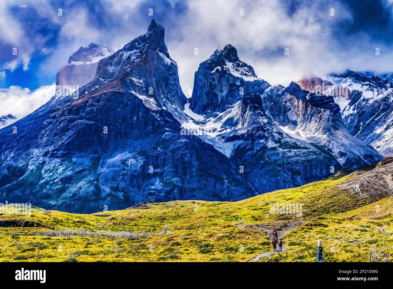 Hikers Trail Paine Horns Three Granite Peaks Torres del Paine National ...