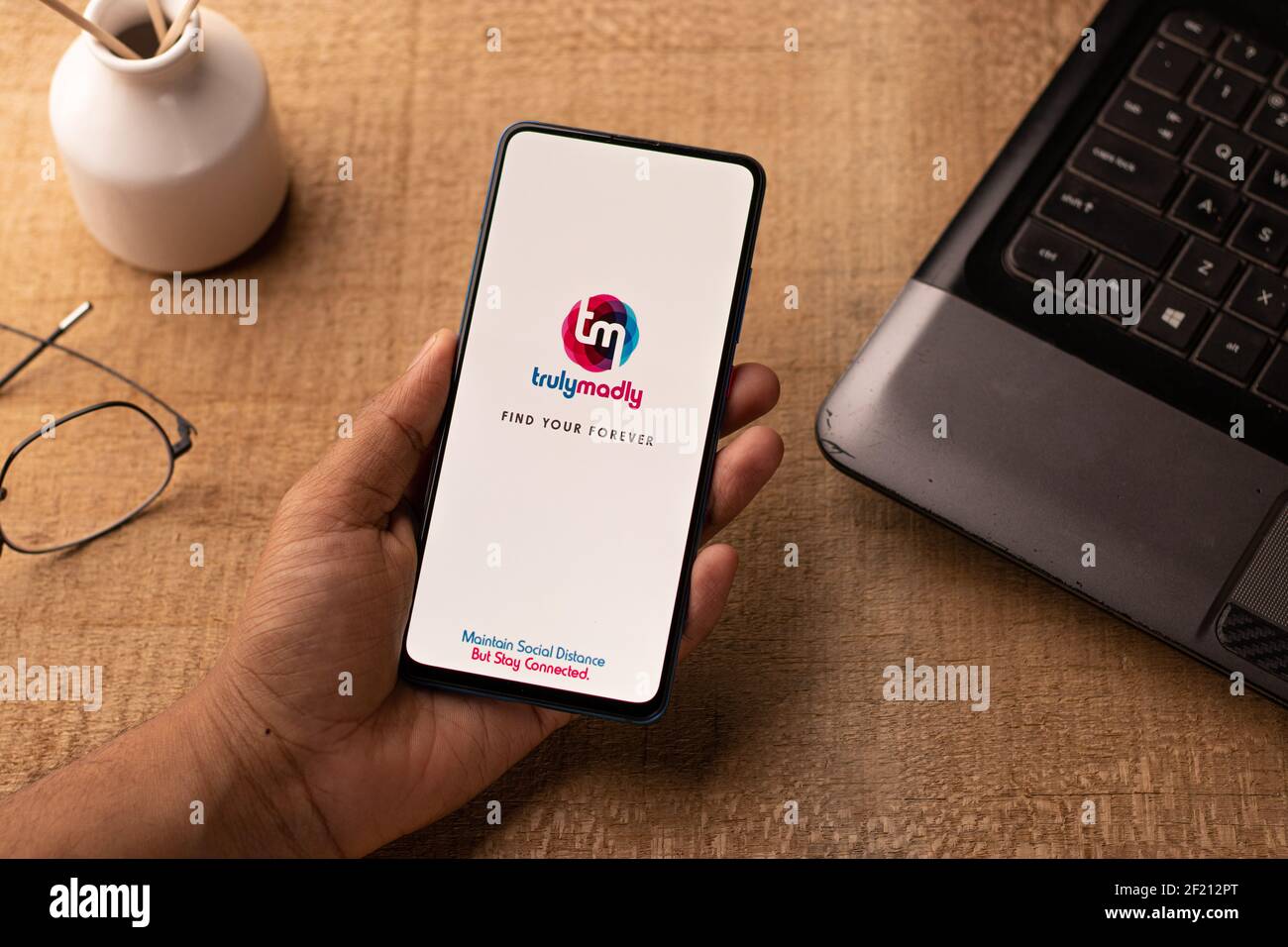 Truly madly logo hi-res stock photography and images - Alamy