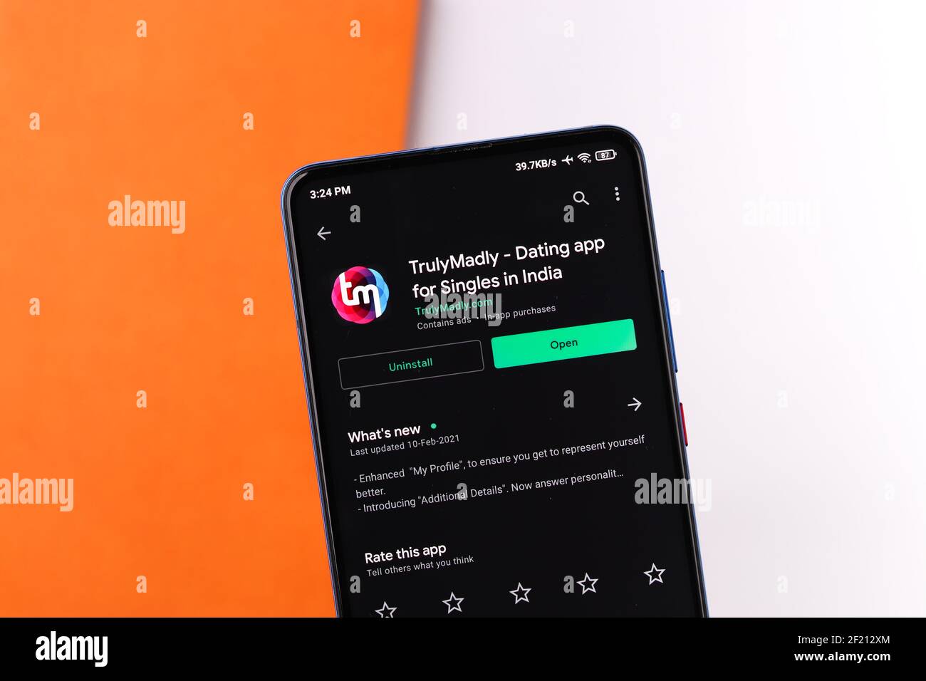 Truly madly logo hi-res stock photography and images - Alamy