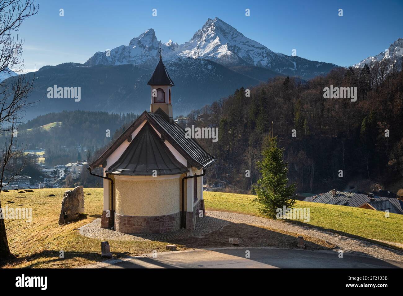 Chapel lockstein berchtesgaden watzmann in hi-res stock photography and ...