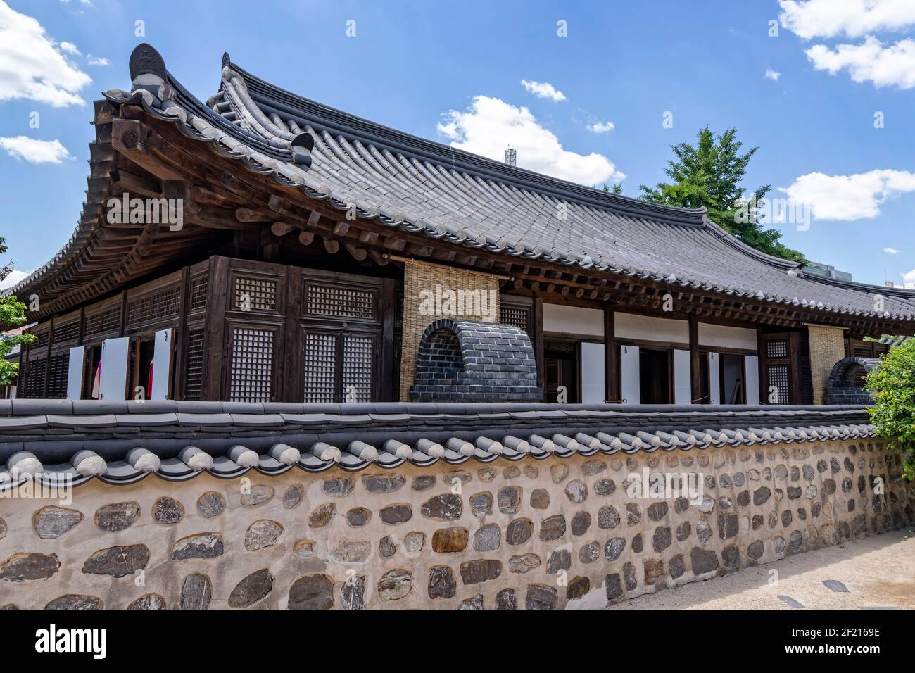 Seoul, South Korea. 26th May, 2017. Namsangol Hanok Village is located ...