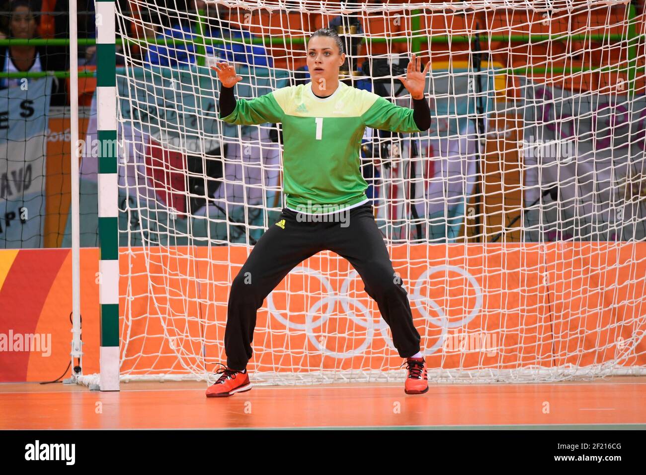 Laura glauser hi-res stock photography and images - Alamy