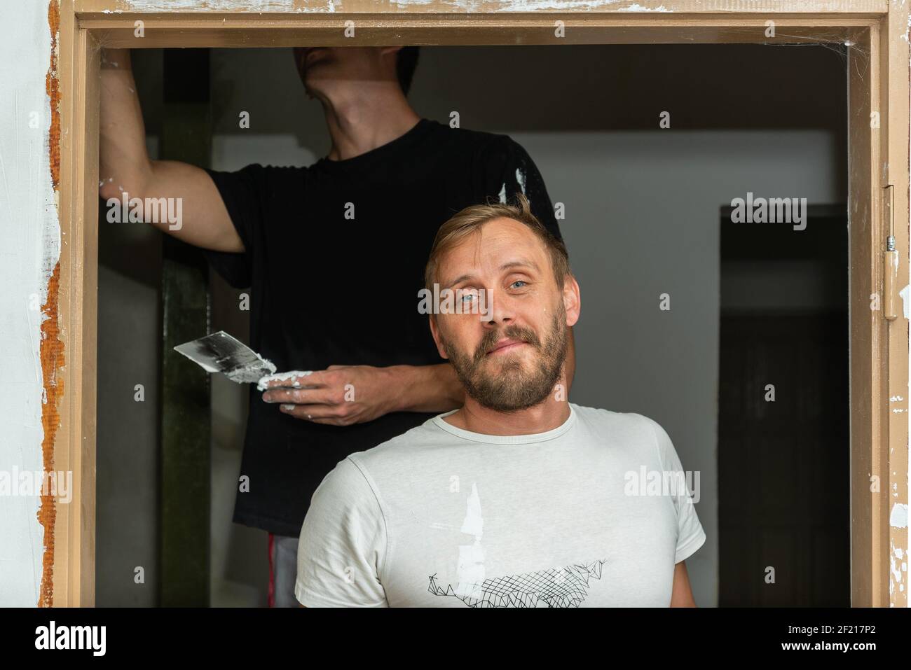 Smiling workman hi-res stock photography and images - Alamy