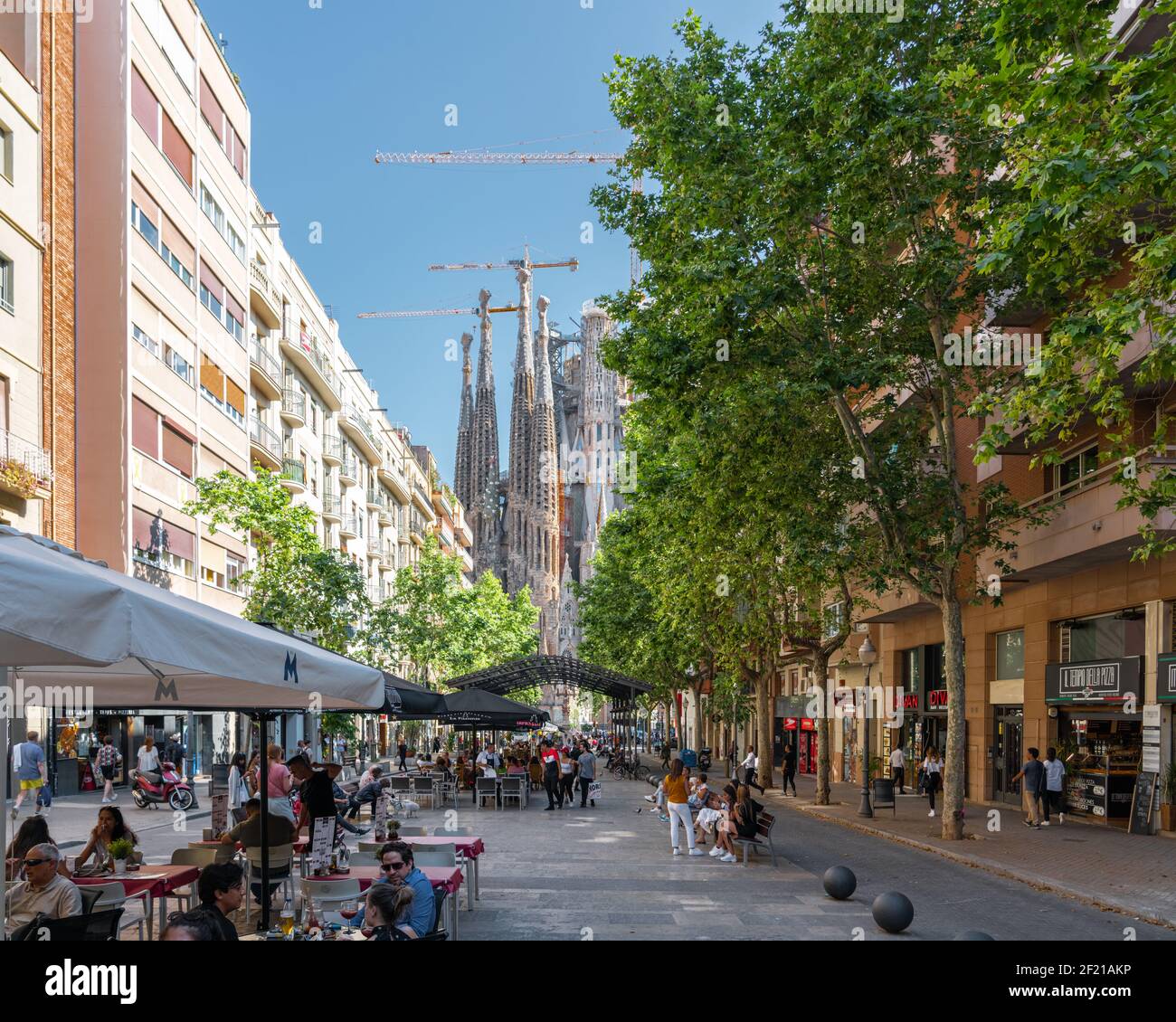 BARCELONA, SPAIN - JUNE 07, 2019: People and tourists enjoying everyday ...