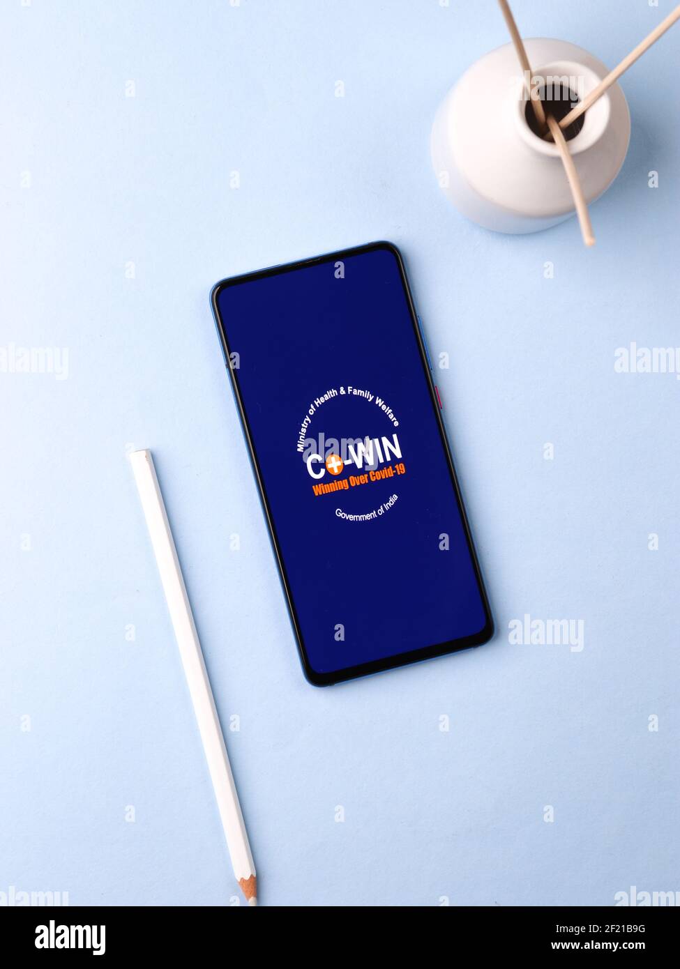 Cowin logo hi-res stock photography and images - Alamy