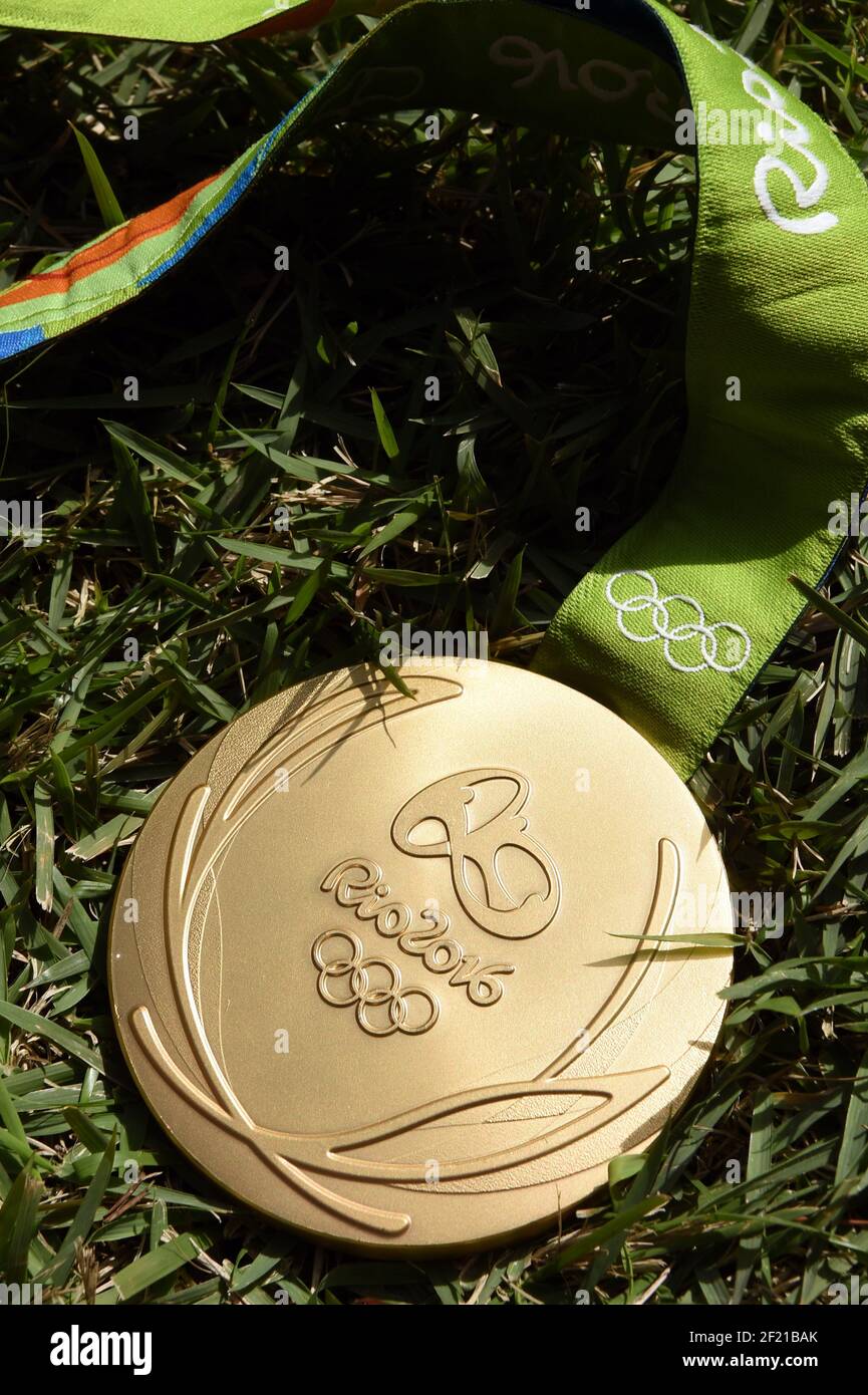 Teddy riner olympic medal gold hi-res stock photography and images - Alamy