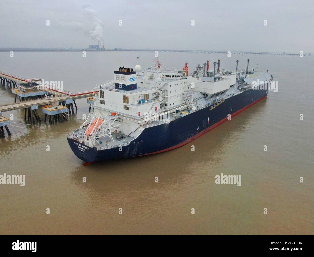 Egypt gas lng hi-res stock photography and images - Alamy